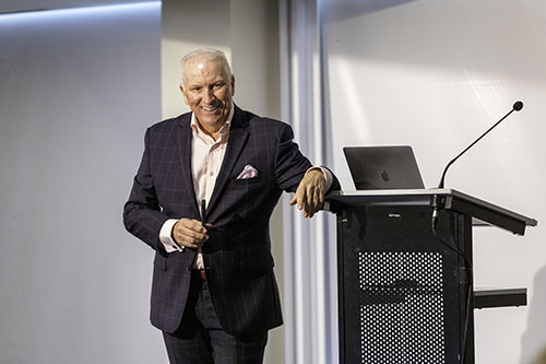 PRESS PHOTOS - Keith Abraham